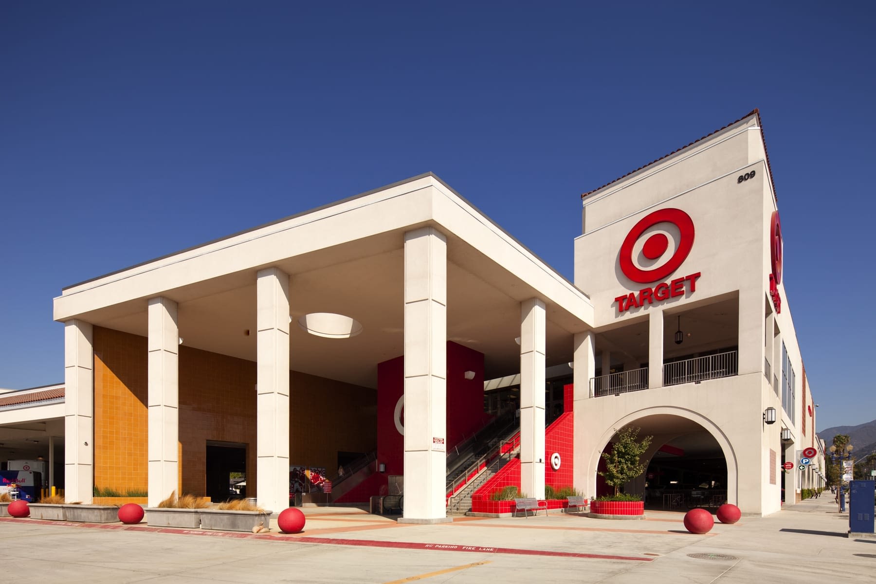 Projects - Clark Pacific